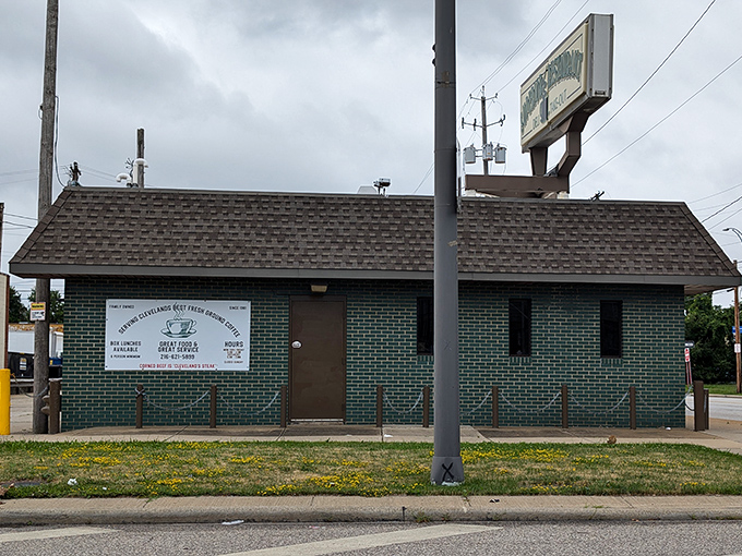 The unassuming green brick fortress of flavor doesn't need fancy architecture—it's been letting the food do the talking since 1981. 