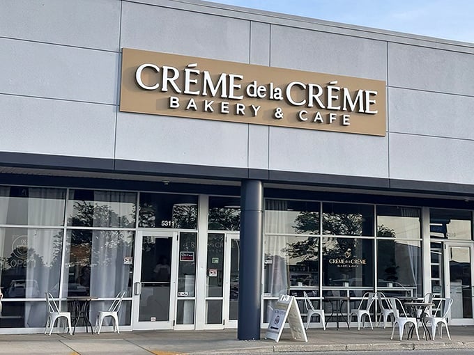 The golden signage beckons like a lighthouse for the breakfast-starved. Créme de la Créme's modern exterior promises European delights in suburban Columbus.