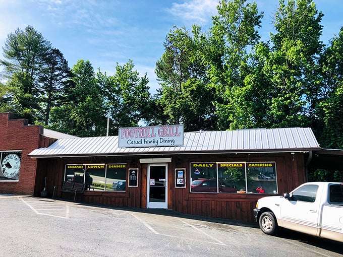 The unassuming exterior of Foothill Grill beckons with its "Casual Family Dining" promise – a humble facade hiding breakfast treasures worth the drive.