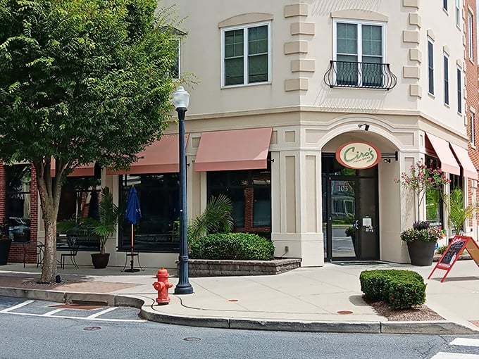 Ciro's corner location in Lancaster beckons with its cream-colored facade and burgundy awnings—like an Italian grandmother waving you in for dinner.