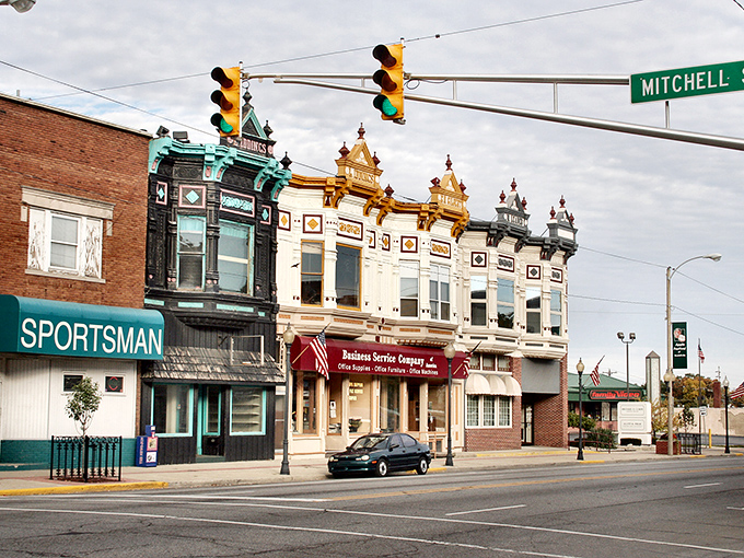 Kendallville's historic downtown looks like a movie set where small-town charm wasn't added in post-production. Those ornate facades have stories to tell!