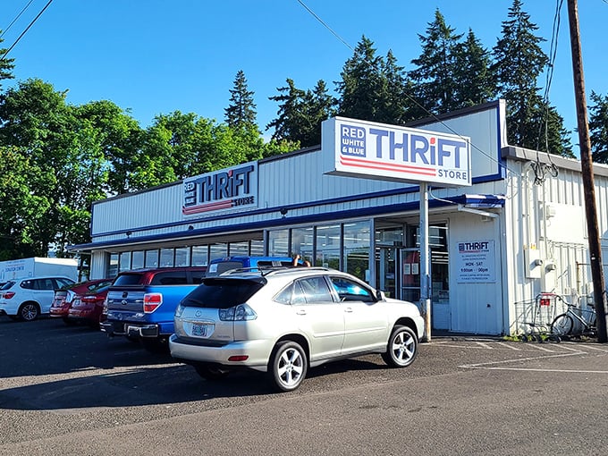 The unassuming exterior of Red White & Blue Thrift Store in Gladstone hides a treasure trove within. Like finding an extra onion ring in your fries – unexpected joy awaits!