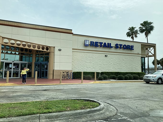 The unassuming exterior of Goodwill Industries of Central Florida – where behind these walls, treasure hunting becomes an Olympic sport for savvy Floridians.