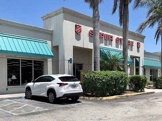 Palm trees stand guard outside this bargain hunter's paradise, where the Florida sun glints off the "Super Store" sign like a beacon of thrifty hope.