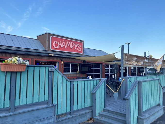 Champy's turquoise fence and welcoming red sign stand like a beacon of comfort food promise in Murfreesboro. Southern hospitality starts at the curb.