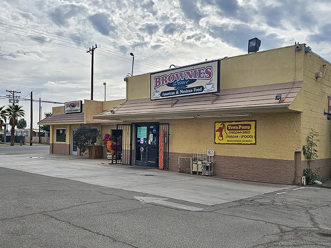 The unassuming tan exterior of Brownie's Diner stands like a beacon of breakfast hope in Brawley, promising American and Mexican delights seven days a week.
