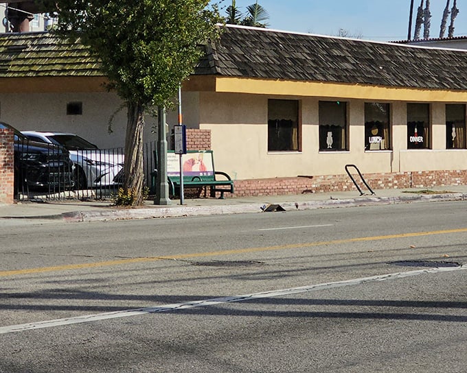 The unassuming exterior of Teddy's Café proves once again that culinary treasures often hide behind modest facades. No Instagram bait here—just breakfast paradise waiting inside.