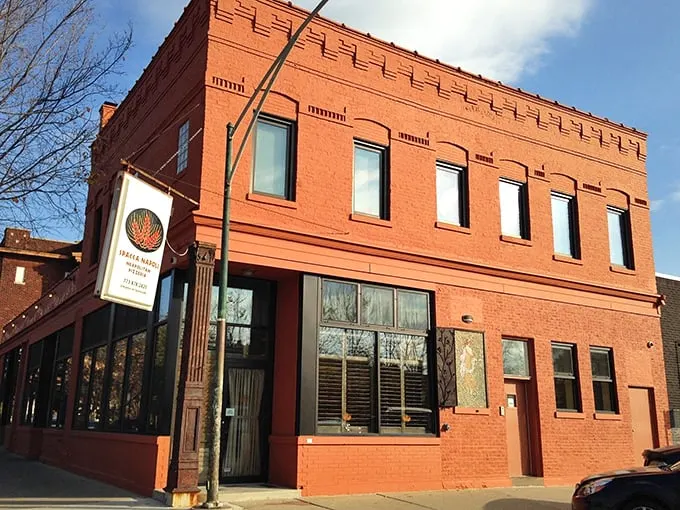 The terracotta-colored building stands like a warm Italian welcome in Chicago's Ravenswood neighborhood. Naples has never felt closer to home.