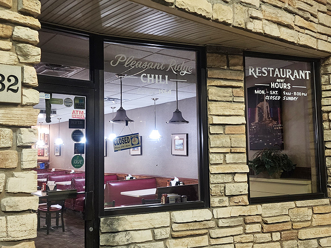 The unassuming exterior promises comfort food without the fuss – exactly what your soul ordered.