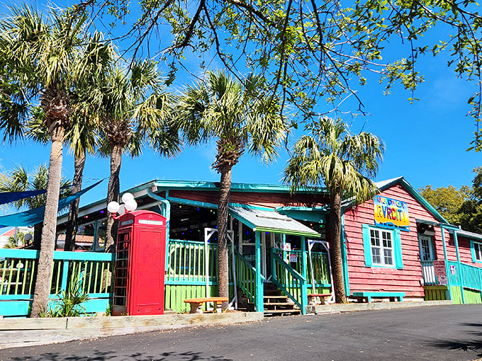 River City Cafe stands ready to convert skeptics into believers, one legendary burger at a time.