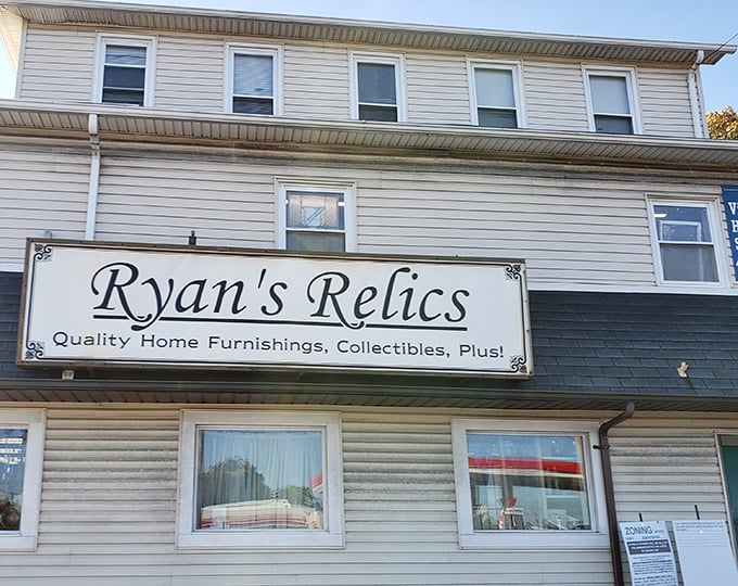 The unassuming exterior of Ryan's Relics belies the wonderland within – like finding a treasure map disguised as a grocery list.
