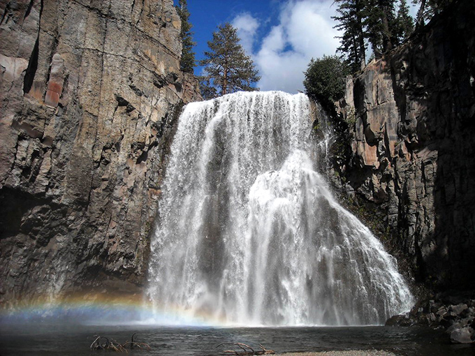 Nature's own IMAX theater – Rainbow Falls delivers a 101-foot spectacle that puts Hollywood to shame.