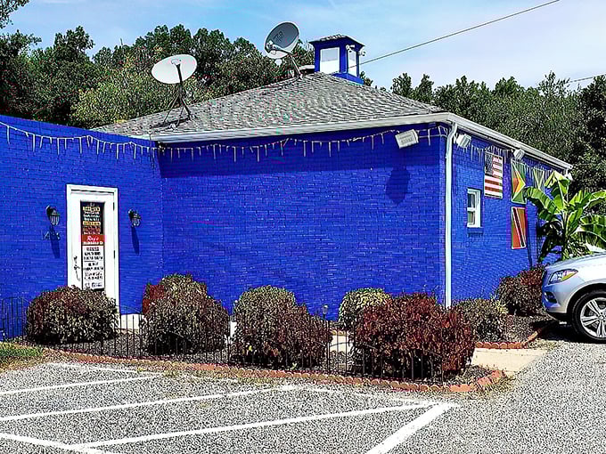 That electric blue exterior isn't just eye-catching—it's a beacon of flavor calling to hungry travelers from miles around.