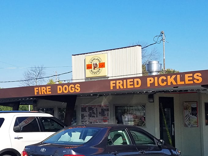 The architectural equivalent of comfort food—this no-frills drive-in promises what matters: homemade root beer and a side of nostalgia.