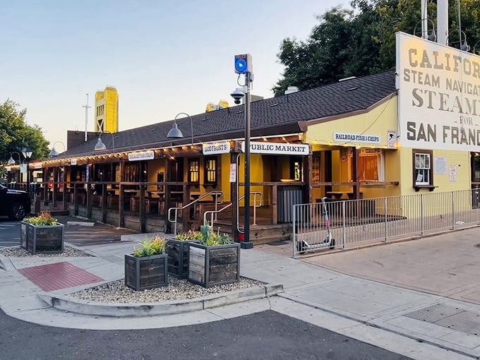 This unassuming storefront holds Sacramento's best-kept seafood secret – and those fish tacos everyone whispers about.