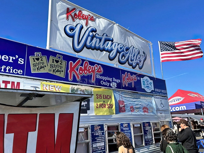 The gateway to treasure hunting paradise! Kobey's Vintage Alley sign promises adventures that'll make your inner collector do a happy dance.