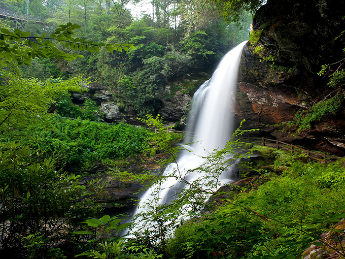 Nature's grand finale: a 75-foot curtain call that never gets old, no matter how many times you visit.