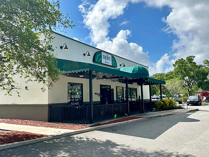 The unassuming exterior of Metro Diner hides culinary greatness like Clark Kent's glasses hide Superman. That green awning might as well be a superhero cape.