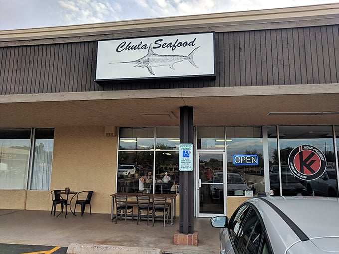 Strip mall magic happens here – where Chula Seafood transforms ordinary expectations into extraordinary oceanic adventures. 