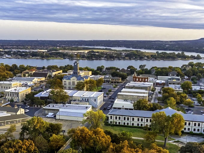 Granbury from above looks like a movie set director's dream—where small-town Texas charm meets lakeside serenity in perfect cinematic harmony.