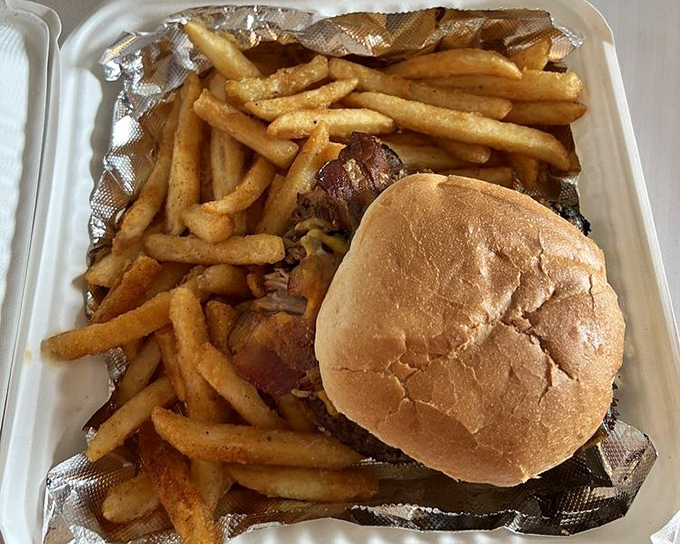 A burger that doesn't need fancy tricks, just honest ingredients and proper execution—the kind of sandwich that reminds you why classics became classics.