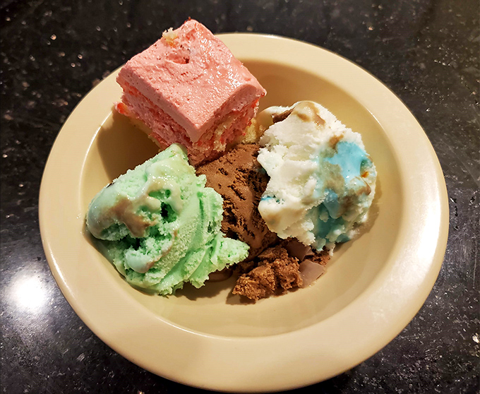 Colorful ice cream scoops and cake—the sweet finale to a savory symphony. Even buffet desserts deserve their moment in the spotlight.
