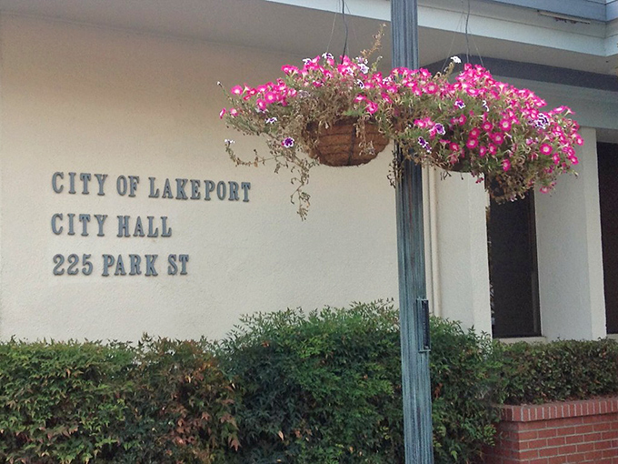 Even City Hall gets the California treatment—practical government business conducted beneath hanging baskets of flowers that would make Martha Stewart jealous.