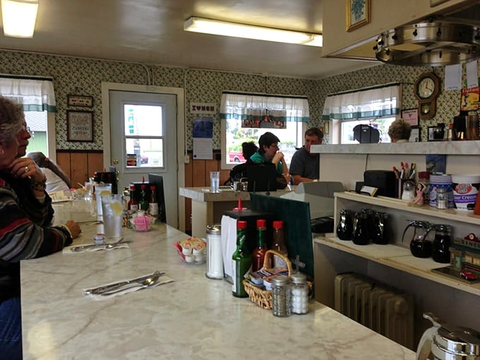 Happy diners proving that good food is the universal language – no translation needed when French toast is involved.