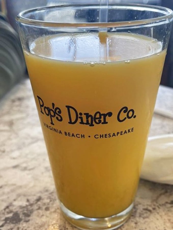 Sunshine in a glass with the Pop's logo as your morning guarantee. Vitamin C never looked so inviting.