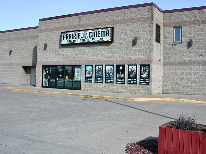 Prairie Cinema brings Hollywood magic to the banks of the Mississippi—no need to drive to the big city for blockbuster entertainment.