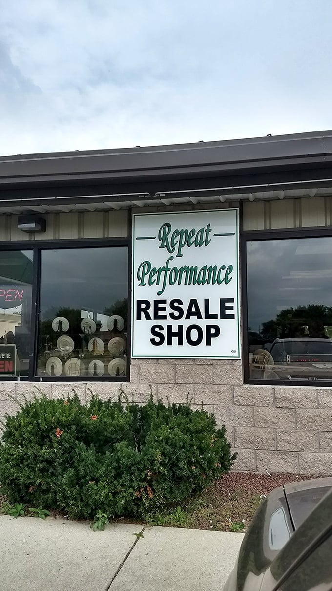 The sign says it all—"Repeat Performance" promises encore appearances for items ready for their second act on life's stage.