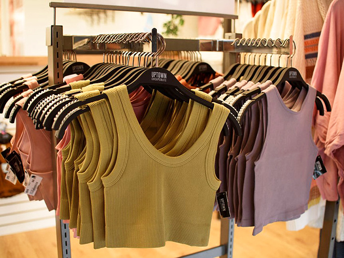 Tank top paradise in soothing earth tones. These ribbed essentials are the building blocks of summer wardrobes and layering masterpieces alike. 