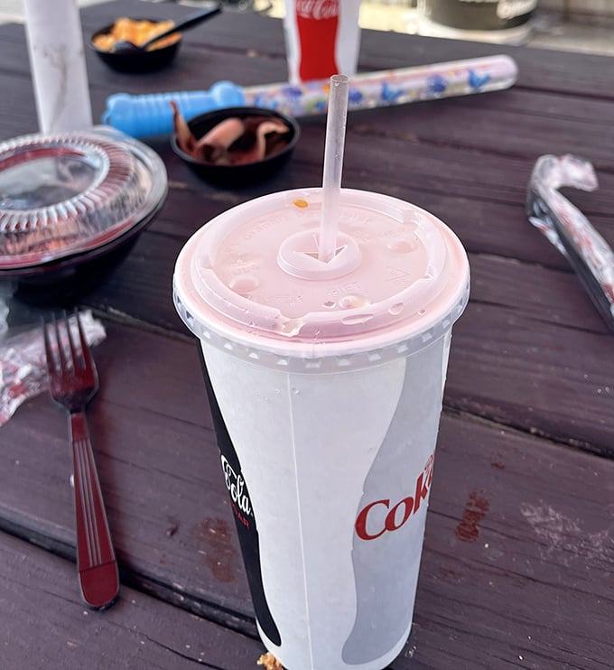 Even the drinks at Andy Nelson's understand their role—to cool the fire and prepare you for the next magnificent bite.