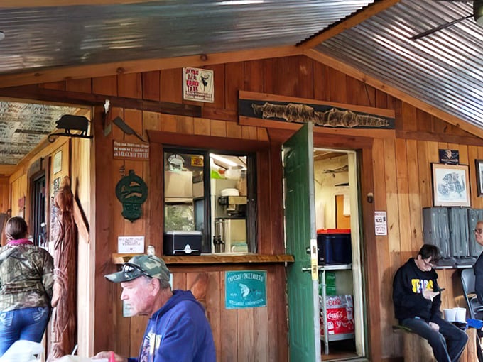 Real barbecue joints have character – exposed beams, brick floors, and stories in every corner.