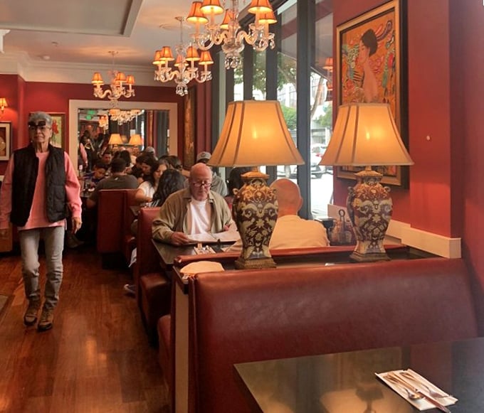 The bustling dining room hums with conversation and the gentle clink of forks against plates – breakfast symphony at its finest.