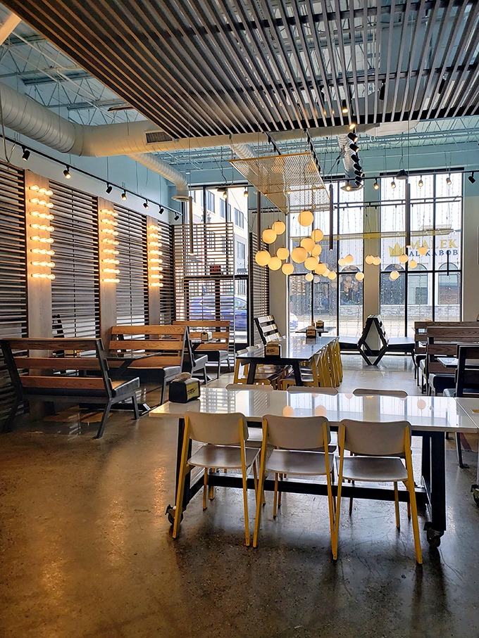 The dining area feels like the living room of that friend who's impossibly cooler than you'll ever be—yet welcomes you anyway.