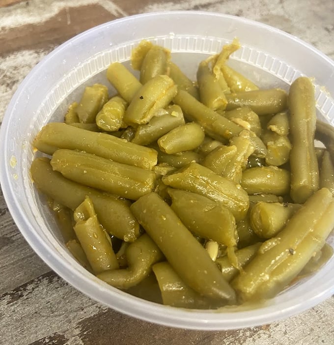 Green beans that have found their purpose in life—swimming alongside bits of pork in a savory bath. Vegetables never had it so good.