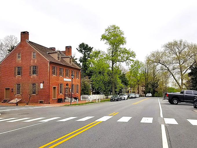 Odessa's historic brick buildings stand like proud monuments to Delaware's colonial past along this picturesque main street. 