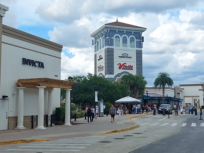 Orlando Outlet Marketplace's palm-dotted landscape offers a more intimate shopping experience than its massive Orlando cousins.