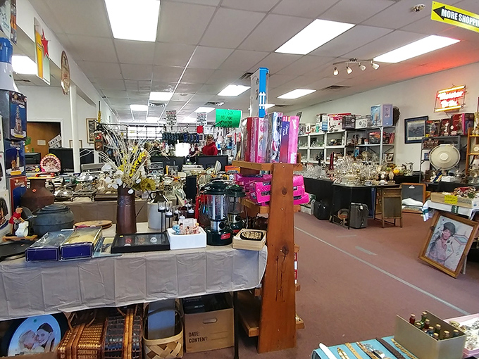 Pocono Bazaar's spacious aisles promise comfortable browsing. No elbow-bumping in this shopper's paradise!