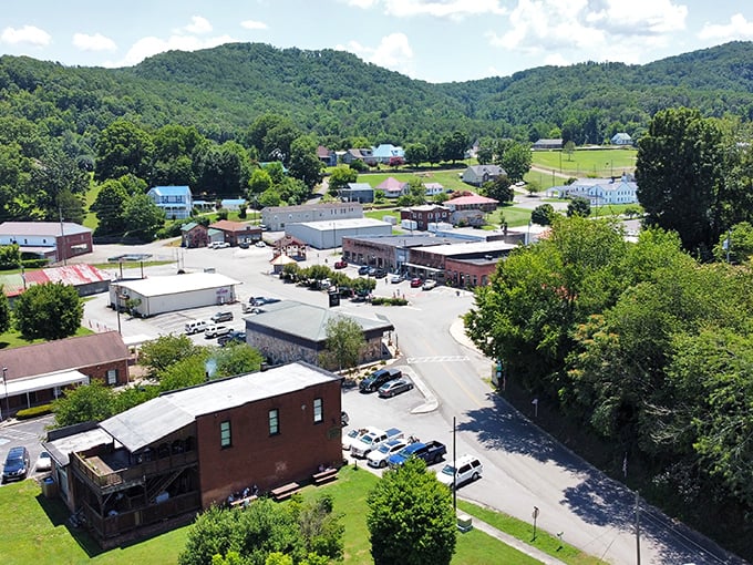 Tellico Plains offers the kind of Main Street where everybody knows your name—and probably your grandparents' names too.