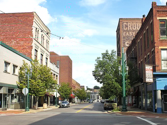 The ghost signs and vintage storefronts here tell stories of American industry and community resilience.