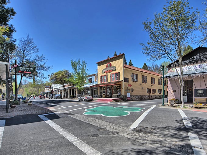 The perfect small town doesn't exi— Oh wait, it does. It's Murphys, with its tree-lined streets and Gold Rush architecture.