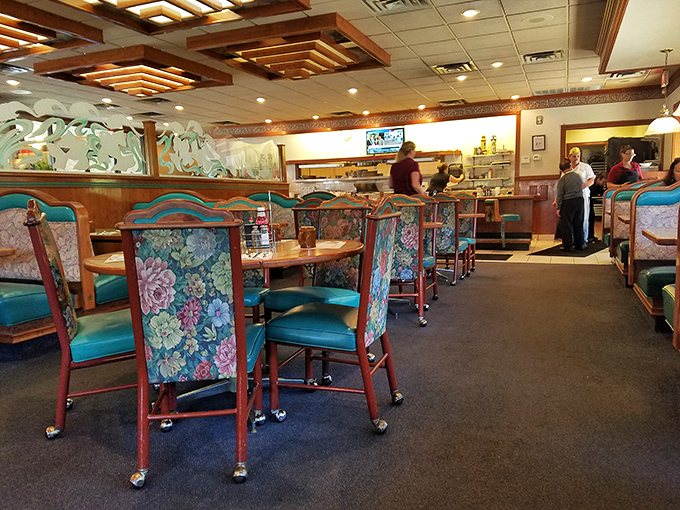 The heart of any great diner is the rhythm between servers, cooks, and regulars—a choreographed dance perfected over decades of breakfast rushes.