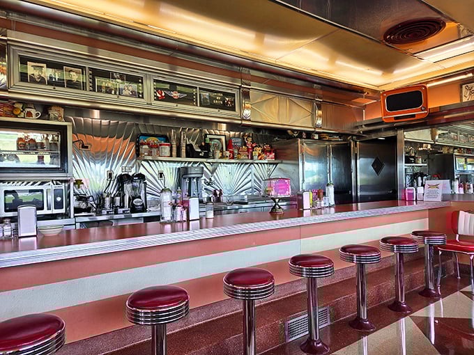 The counter seats are like front-row tickets to the culinary concert. Watch the short-order symphony unfold before your eyes.