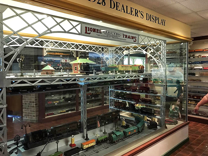 The 1928 Dealer's Display showcases Lionel's golden age, when these miniature marvels were the Xbox of their day.