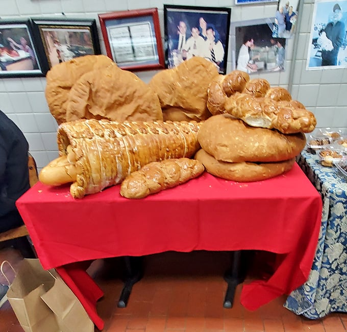 Bread sculptures so magnificent they deserve their own museum exhibit. These aren't just loaves—they're carbohydrate architecture at its finest.