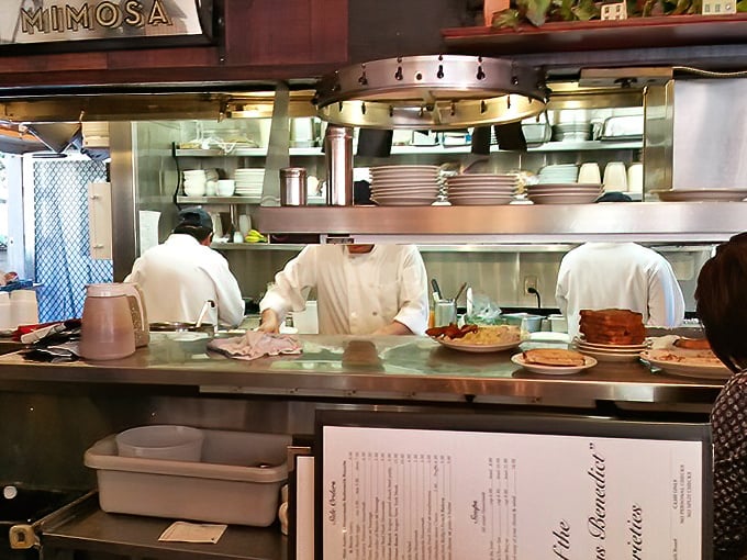 Behind the scenes magic where breakfast dreams come true – a kitchen choreography more impressive than anything on Broadway.