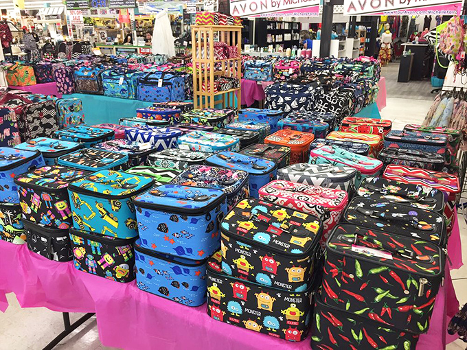 Lunch box nirvana in every pattern imaginable. These colorful carriers would make even a plain sandwich feel like it's dressed for a party.