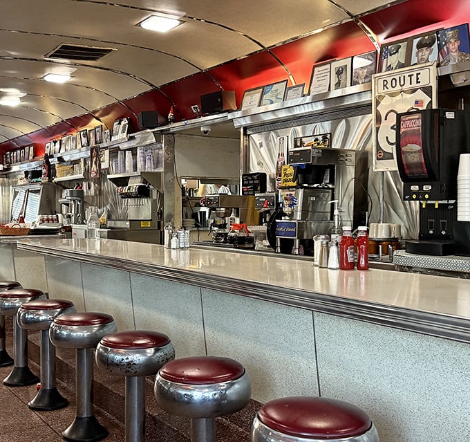 The counter—where solo diners become temporary family and the coffee is always just minutes away from your next refill.